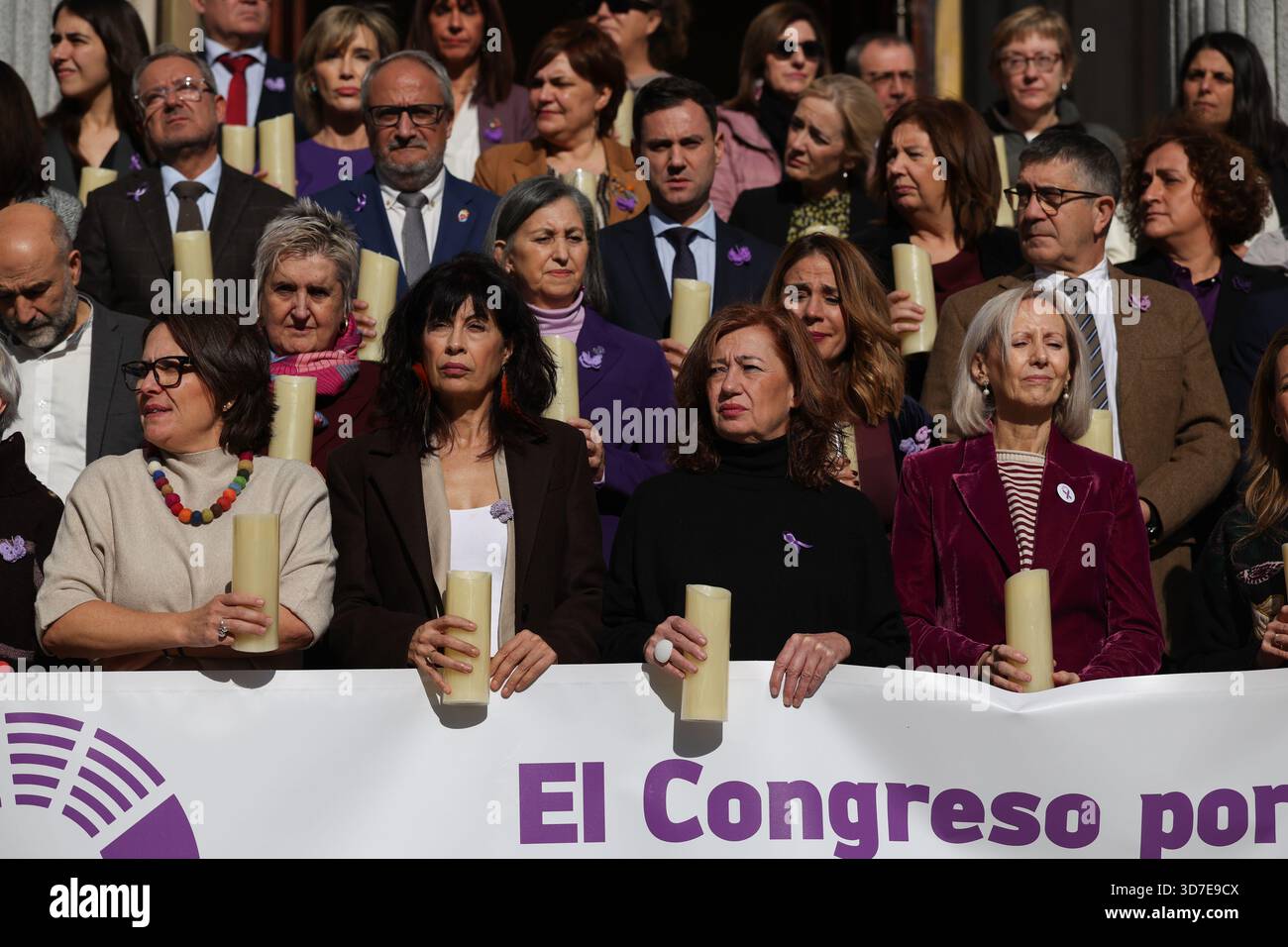 The president of the Congress, Francina Armengol (2r), and the Minister ...