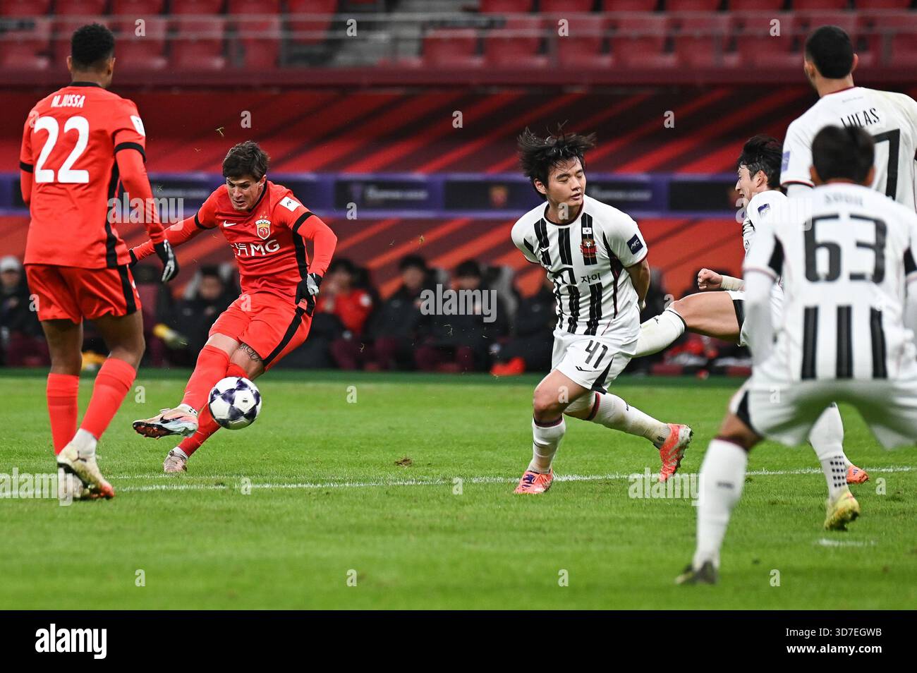 Shanghai, China PR. 25 November, 2025. Mateus Vital #10 of Shanghai ...