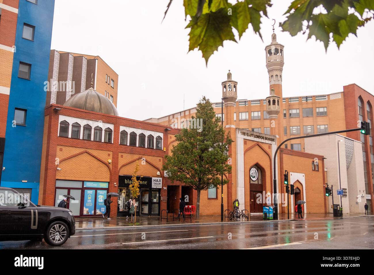 East london mosque school hi-res stock photography and images - Alamy