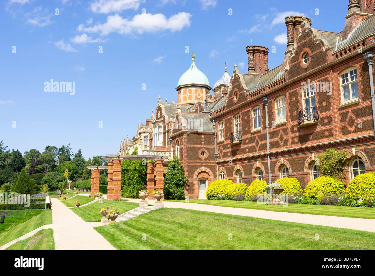 Sandringham House country home of the British Royal Family Sandringham ...