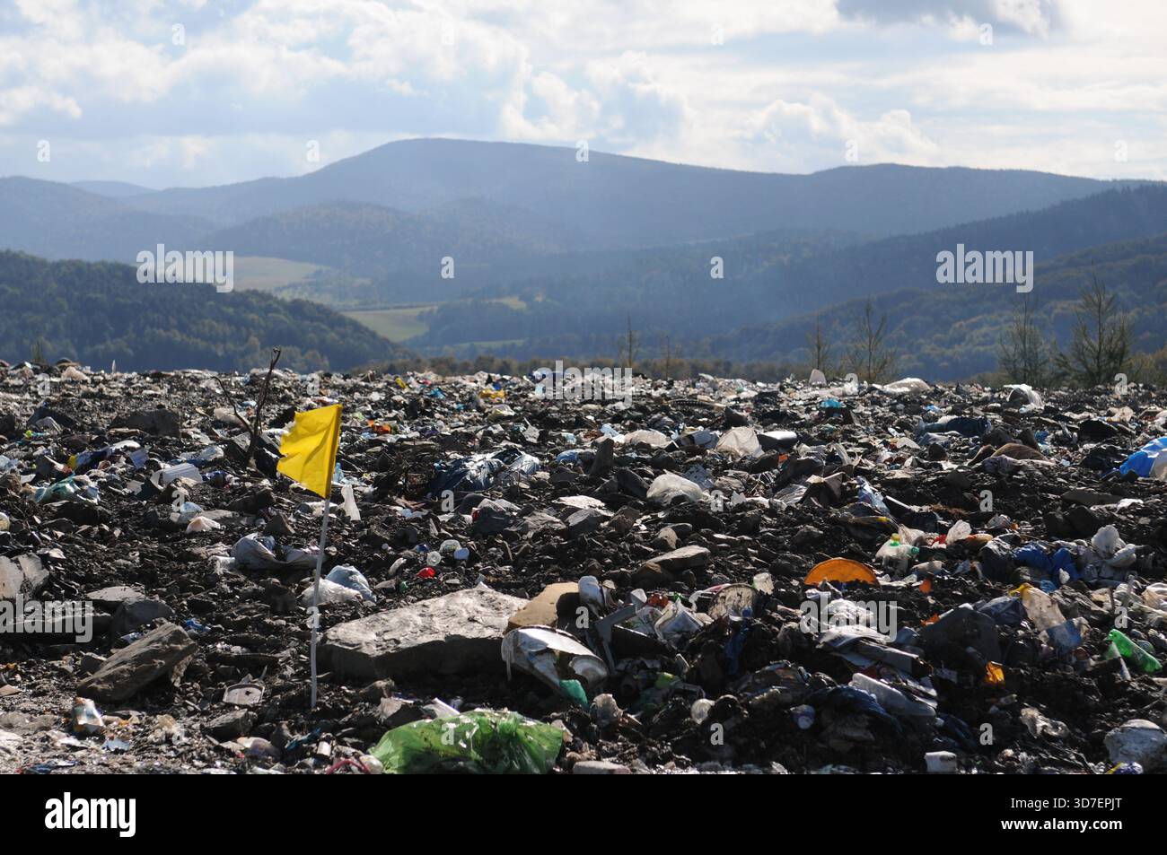 Landfill marking hi-res stock photography and images - Alamy