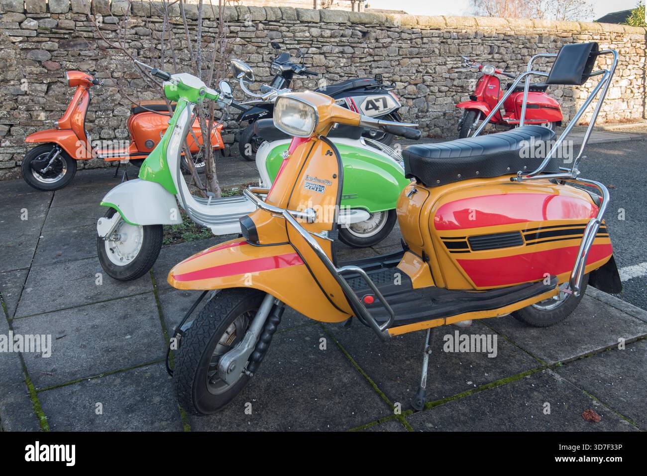 Five vintage scooters hi-res stock photography and images - Alamy