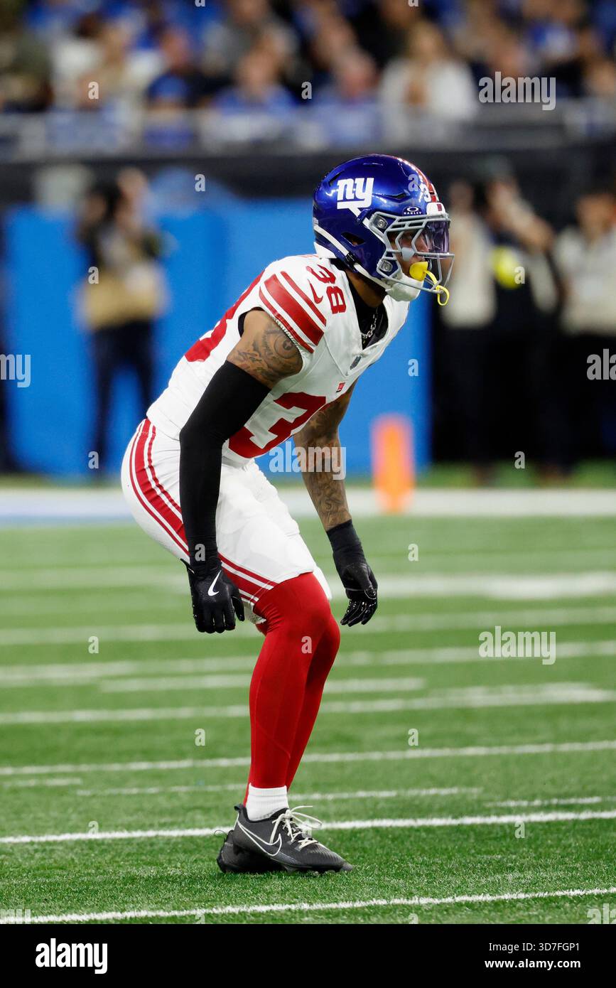 New York Giants cornerback Korie Black (38) gets set on defense against ...
