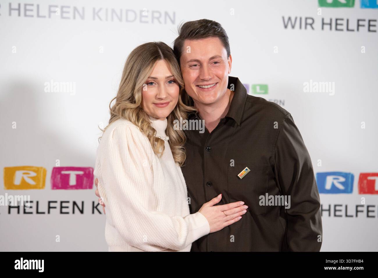 Lisa und Henry WALSER, Portraet, Porträt, Portrait, Angeschnittenes ...
