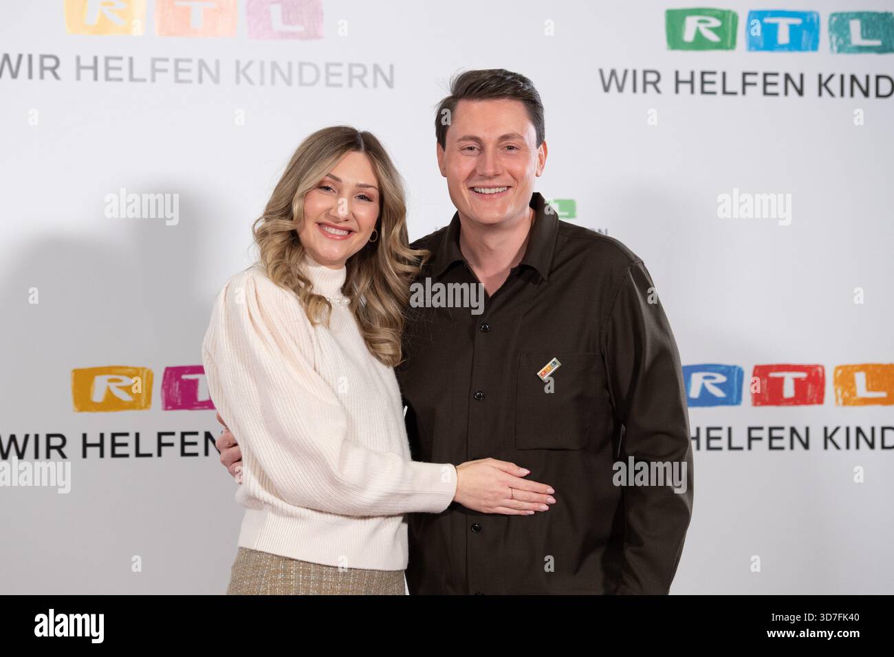 Lisa and Henry WALSER, Portrait, Portrait, Portrait, Cropped single ...