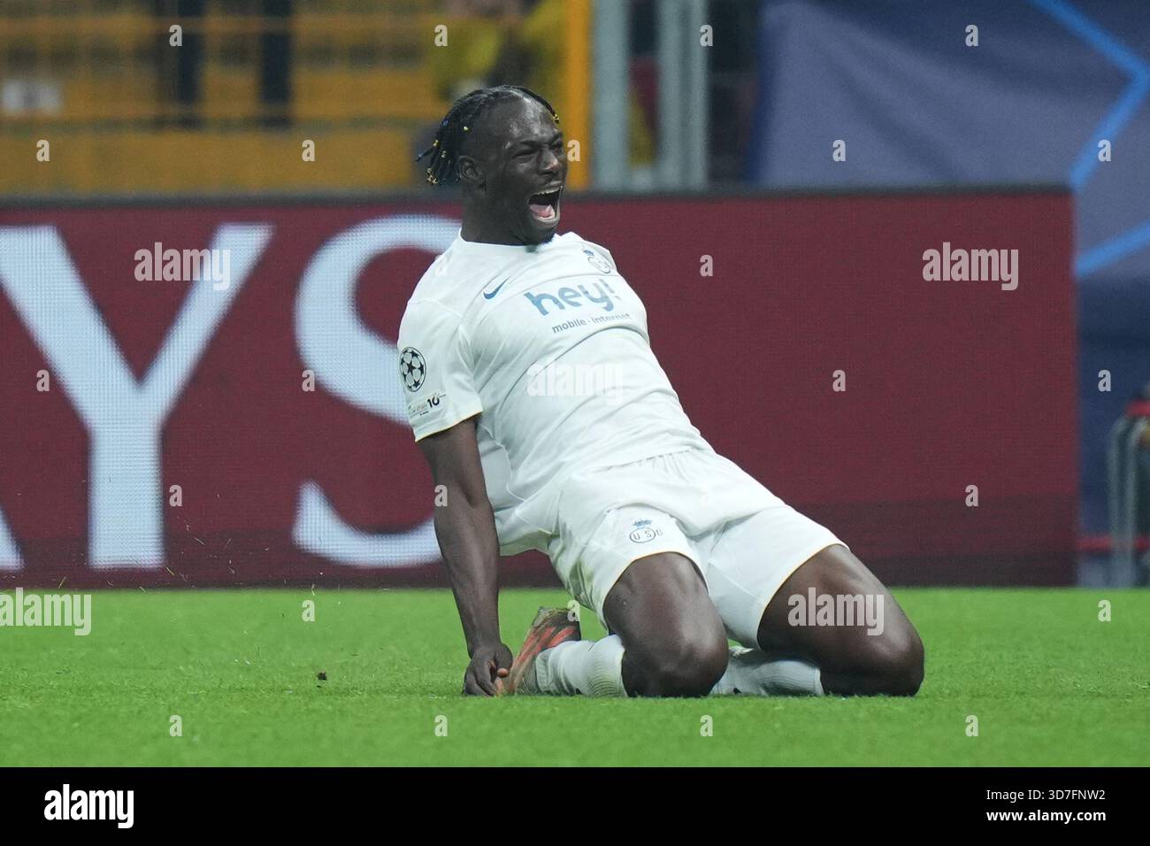 Union SG's Promise David celebrates scoring the opening goal during the ...