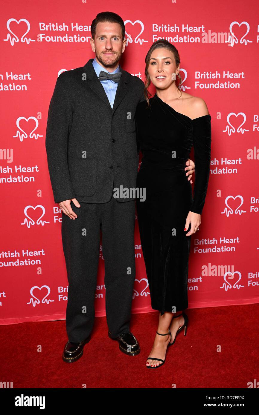 EDITORIAL USE ONLY Sam Hutchinson and Jennifer Hutchinson attend the ...