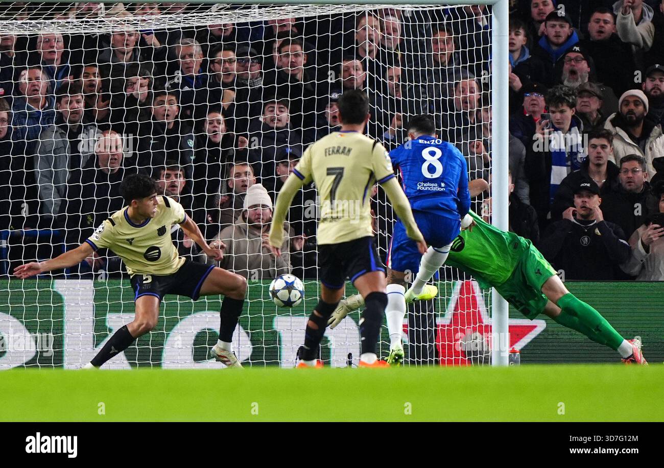Chelsea's Enzo Fernandez scores their side's first goal of the game ...