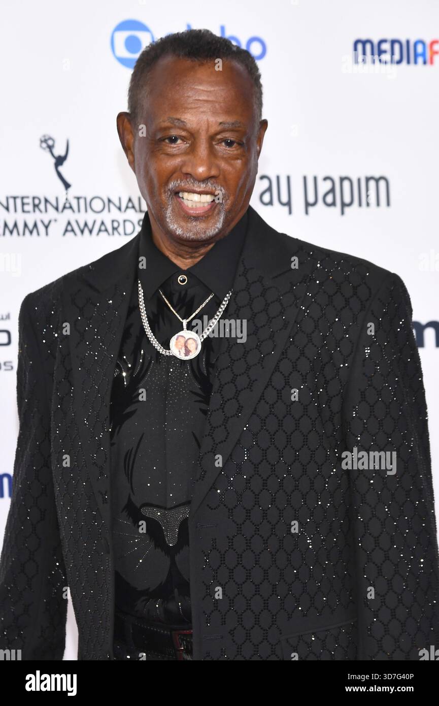 Robert 'Kool' Bell walking the red carpet at the 53rd International ...