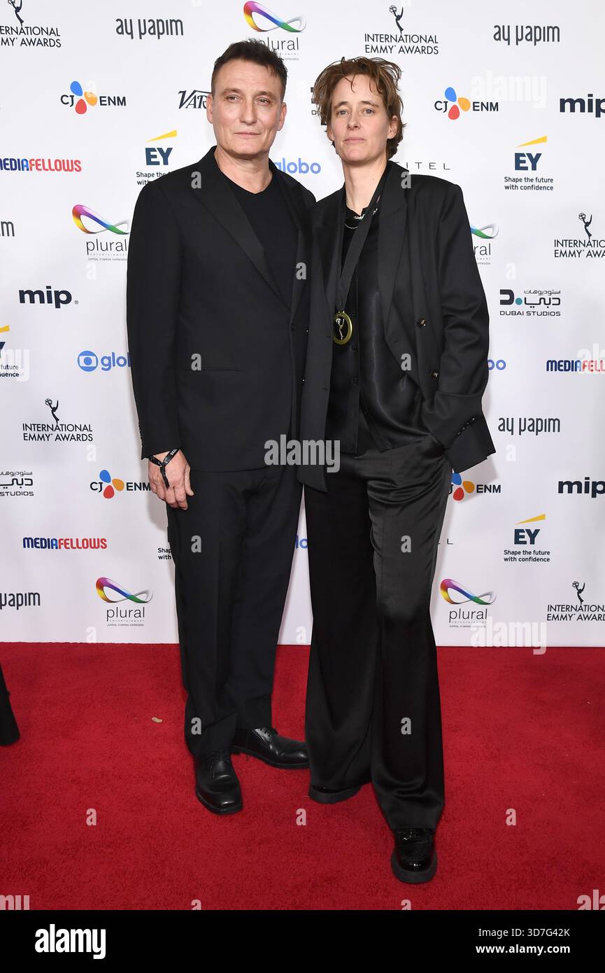 (L-R) Christer von Lindequiste and Pia Streitmann (Germany) walking the ...