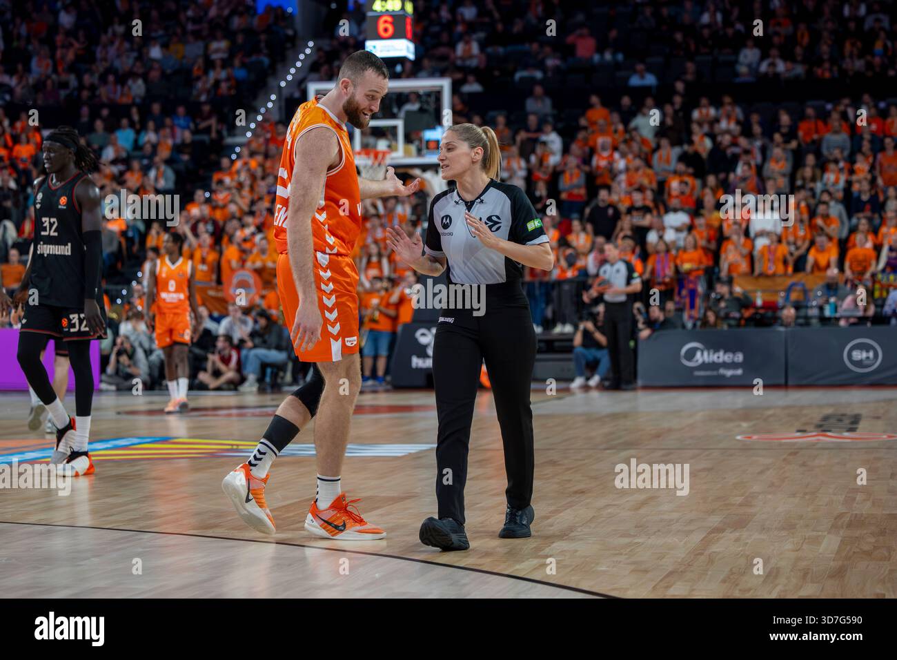 Valencia, Spain. 25th Nov 2025. Euroleague match between Valencia ...