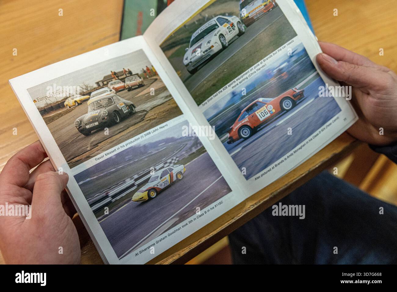 Sports cars garage hi-res stock photography and images - Alamy