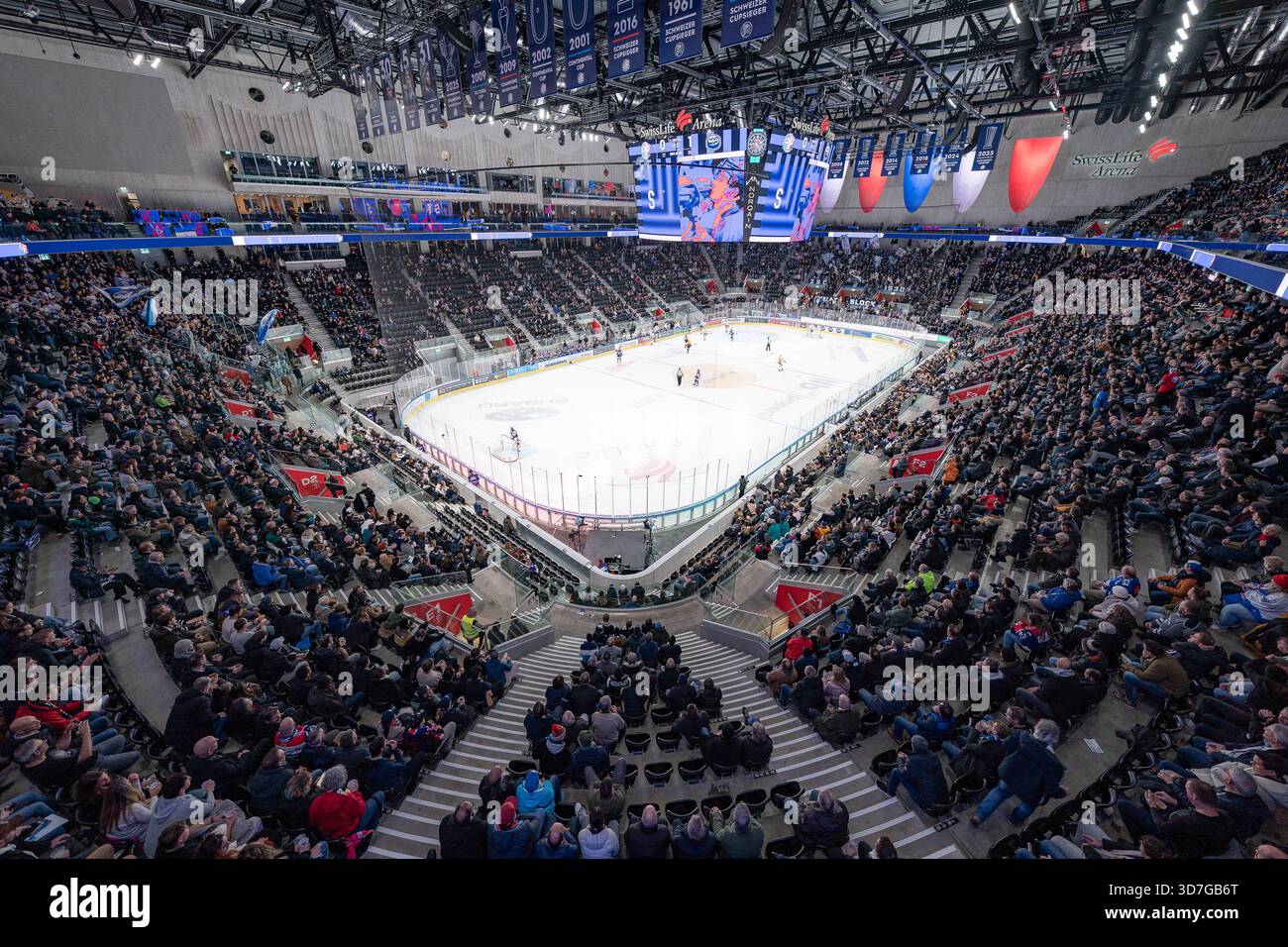25/11/2025, Zurich, Swiss Life Arena, NL: ZSC Lions - HC Ambri-Piotta ...