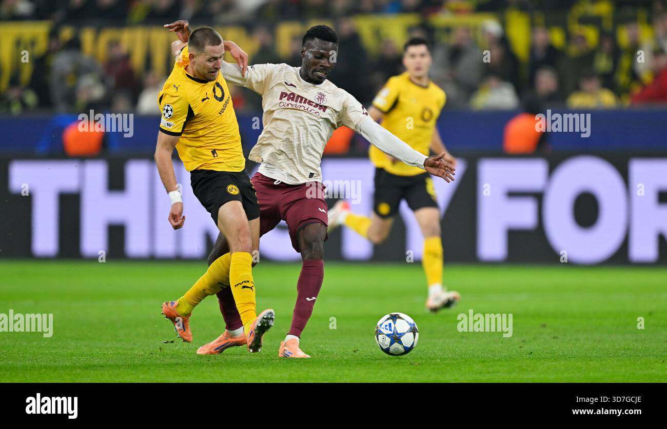from left Waldemar Anton (Dortmund), Tani Oluwaseyi Dortmund, November ...