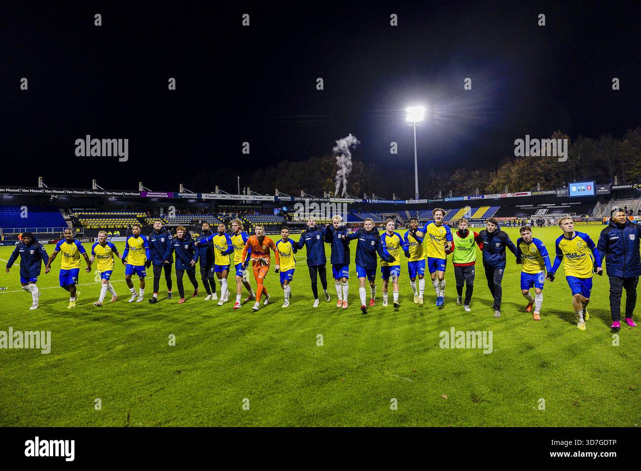 WAALWIJK , 25-11-2025 , Mandemakers stadium , season 2025 / 2026 , Dutch Keuken Kampioen Divisie ...