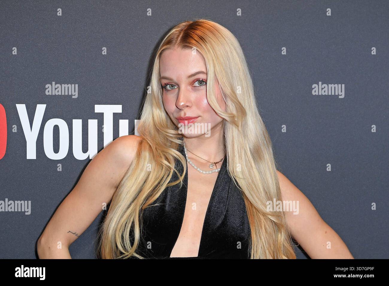 Kati K auf dem Roten Teppich zum YOUTUBE MUSIC AWARD DINNER im Grill ...
