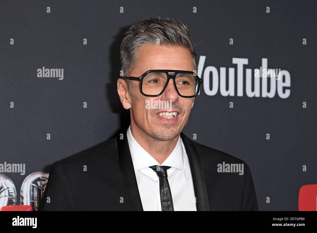 Michi Beck auf dem Roten Teppich zum YOUTUBE MUSIC AWARD DINNER im ...