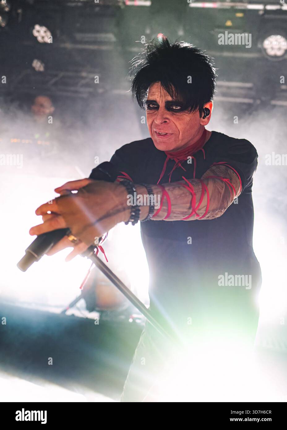 Nottingham, United Kingdom. 25th November 2025, Event: Rock City. Gary ...