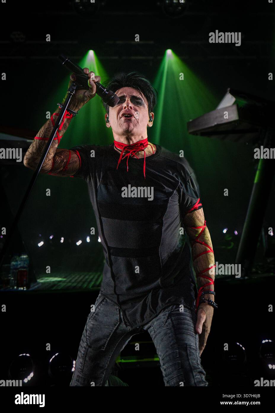 Nottingham, United Kingdom. 25th November 2025, Event: Rock City. Gary ...