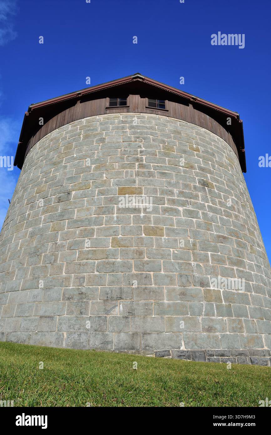 Martello tower 1 on plains of Abraham. Round observation tower to ...
