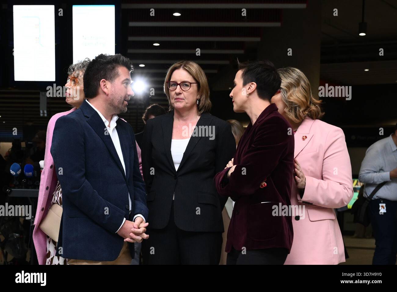 Victorian Minister for Transport Infrastructure Gabrielle Williams and ...