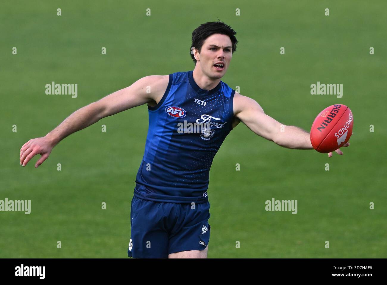Oliver Henry of Geelong in action during a Geelong Cats AFL training ...