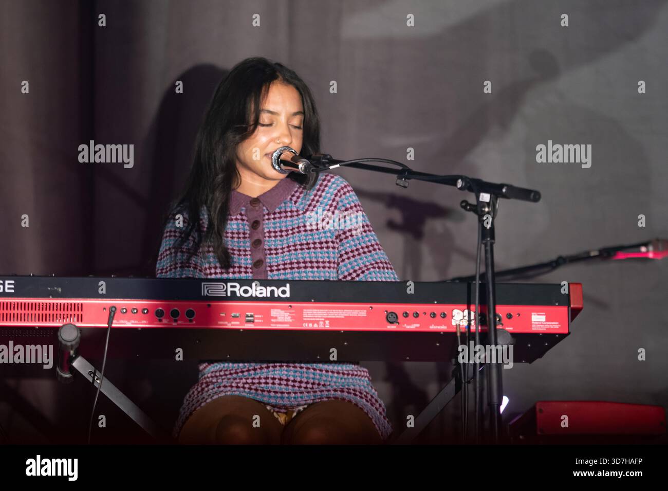 London, United Kingdom. 25h November 2025. Singer Lily Fontaine fronts ...
