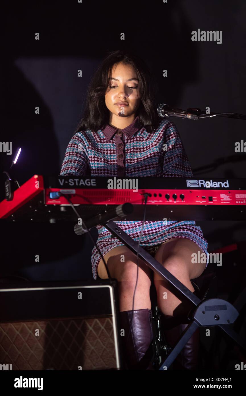 London, United Kingdom. 25h November 2025. Singer Lily Fontaine fronts ...