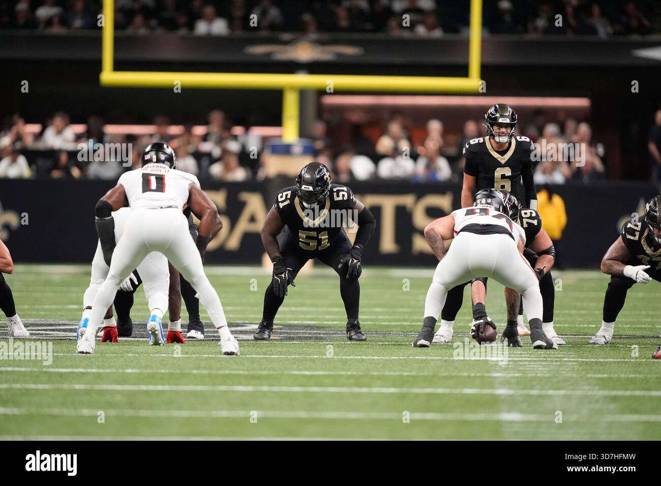 New Orleans Saints center Cesar Ruiz (51) lines up for a play against ...
