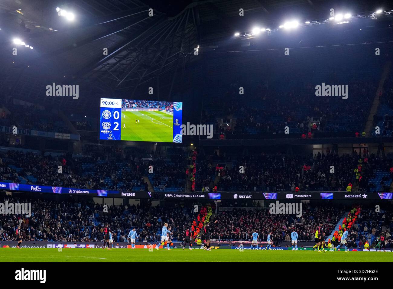 MANCHESTER, ENGLAND - NOVEMBER 25: The scoreboard shows the final score ...