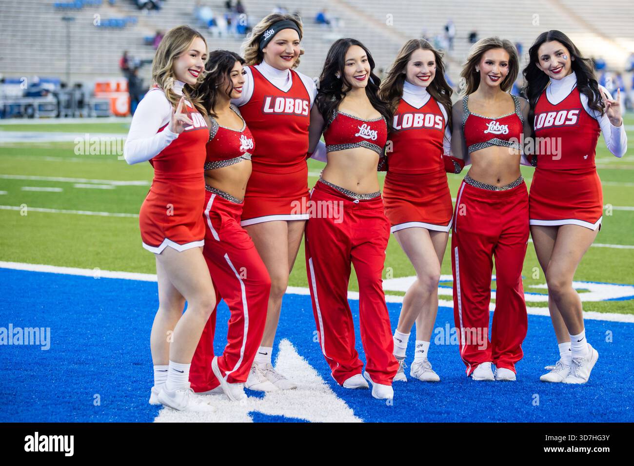 November 22, 2025: The New Mexico Lobos cheerleaders prior to a regular ...