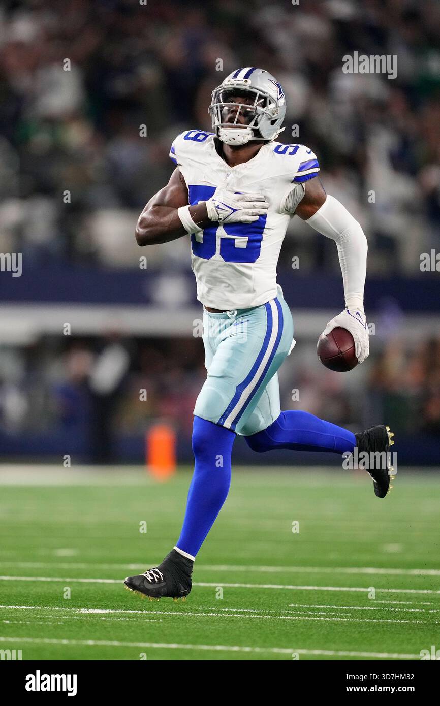 Dallas Cowboys linebacker Kenneth Murray Jr. (59) celebrates recovering ...