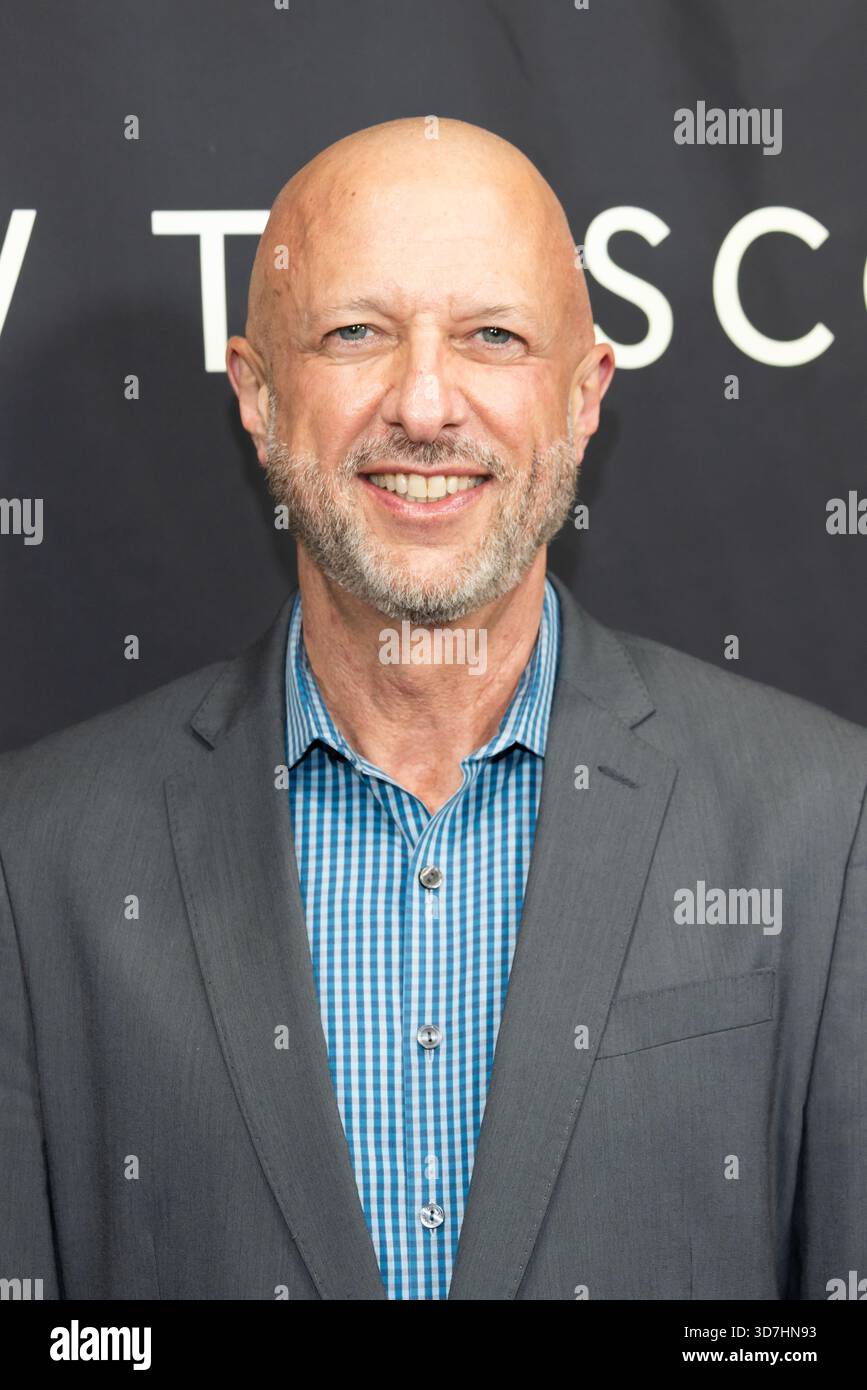 Beverly Hills, California, USA. 23rd November, 2025. Keith McNutt ...