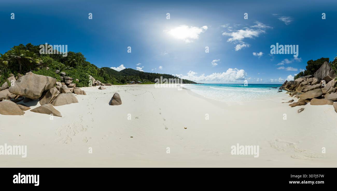 Peaceful beach featuring soft hi-res stock photography and images - Alamy