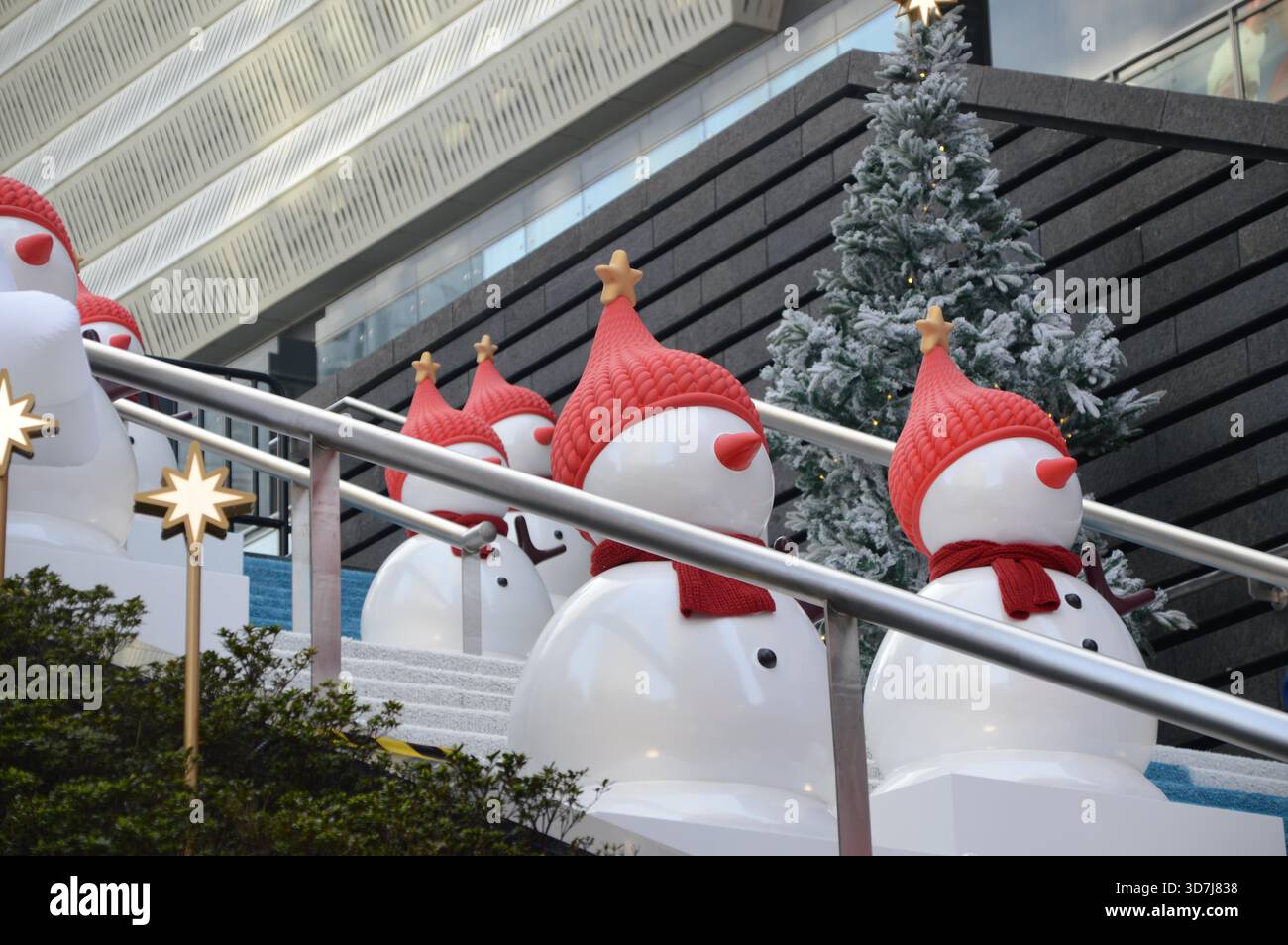 The Christmas atmosphere gets stronger in Shanghai, China, 23 November ...