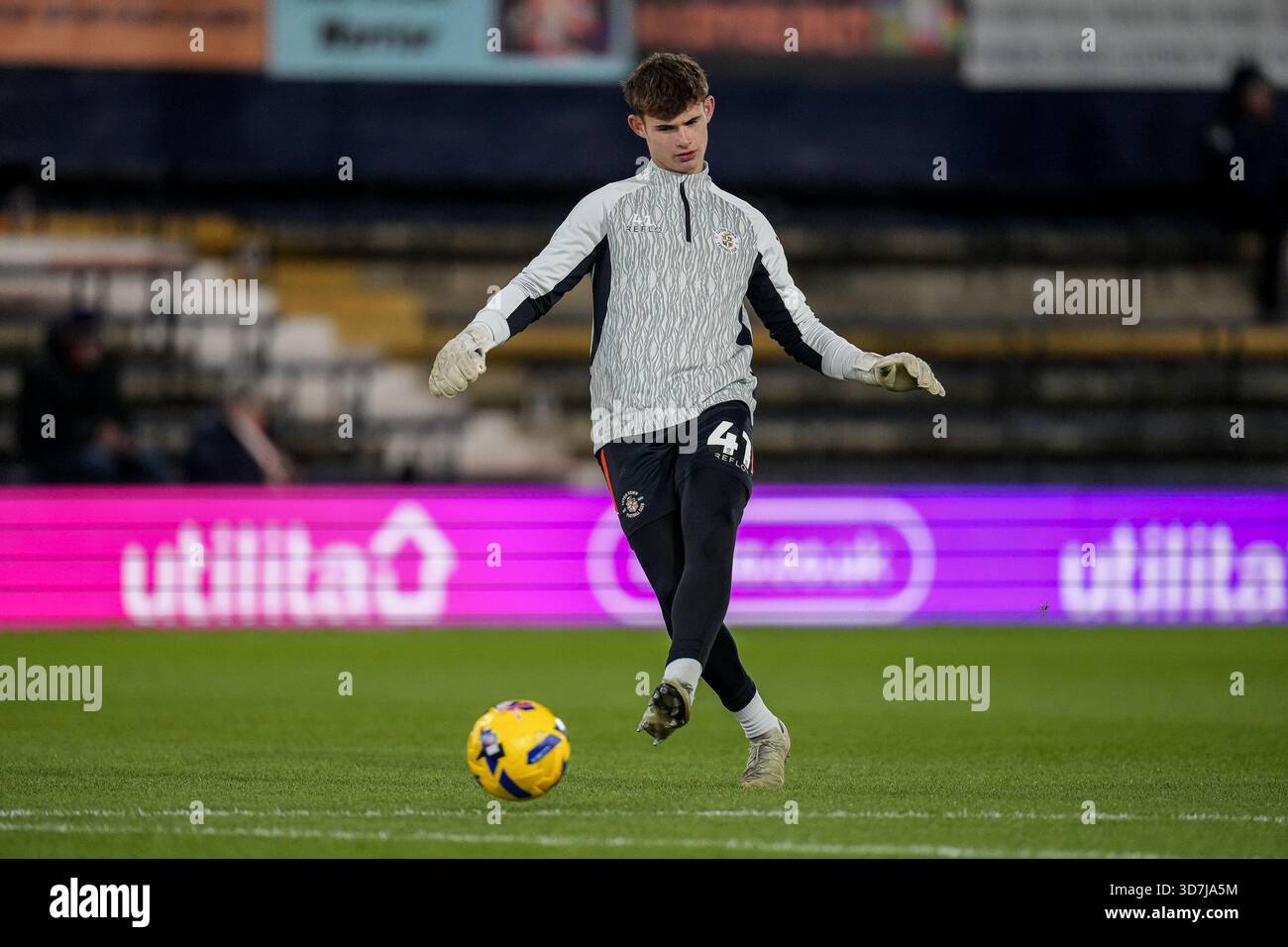 Goalkeeper Lucas Thomas (41) of Luton Town during the Sky Bet League 1 ...