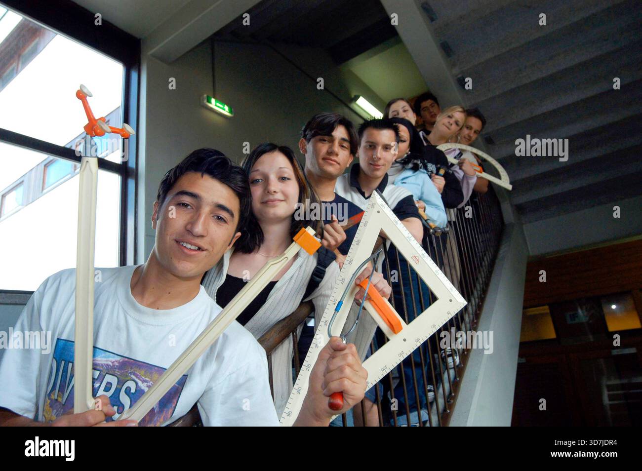 the integration of foreigners in the class room at school integration ...