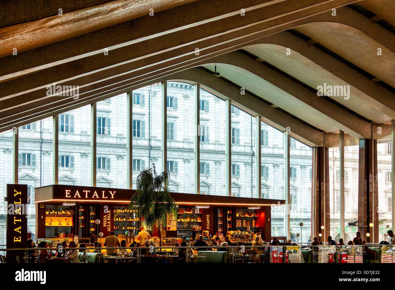 Interior view of the Eataly food court inside Roma Termini station ...