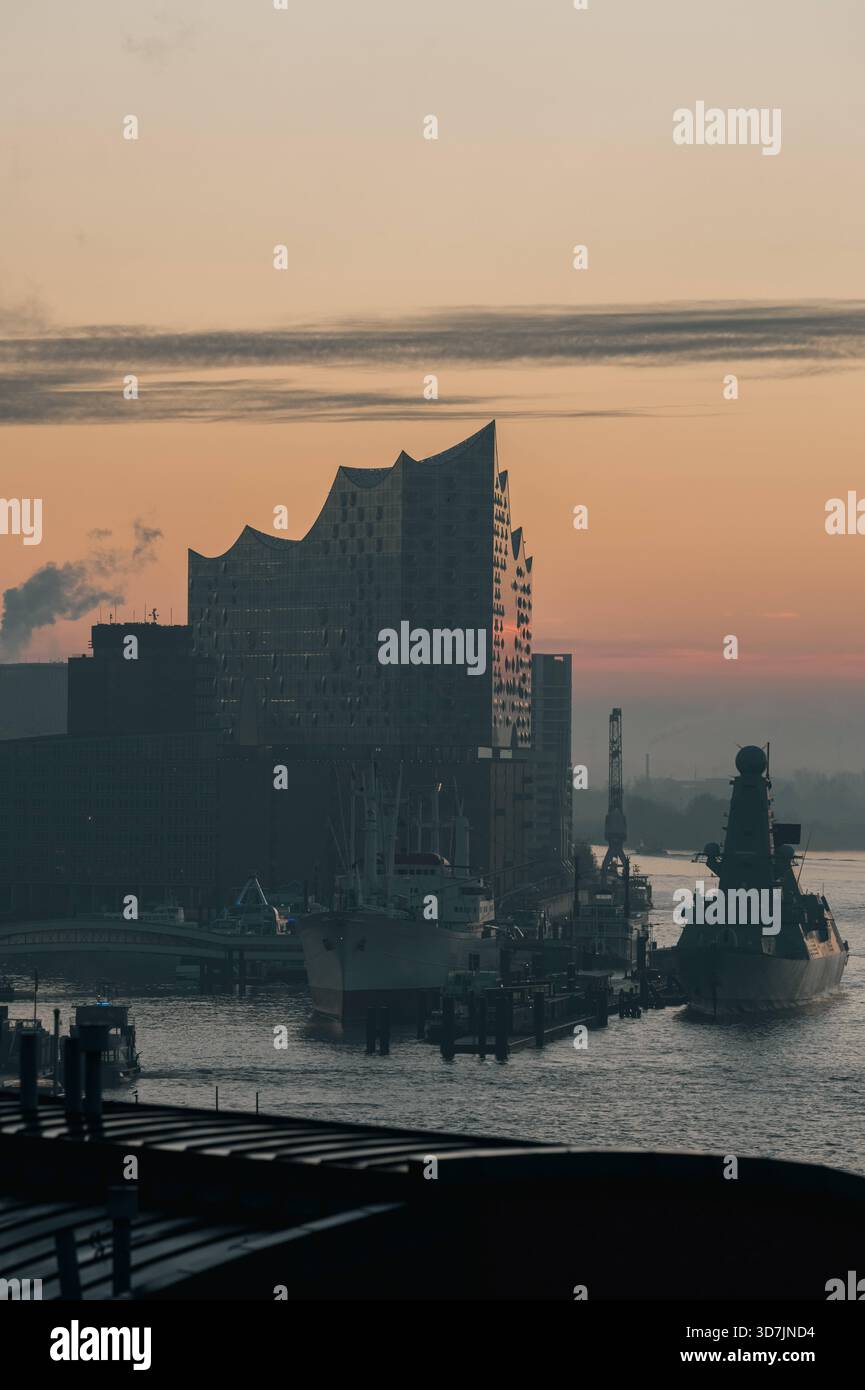 Deutschland, Hamburg, Elbe, Hafen, Elbphilharmonie, HafenCity, Cap San ...