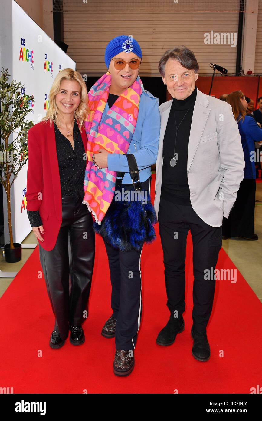 Susan Sideropoulos, Julian F.M. Stoeckel und Wolfgang Bahro bei der ...
