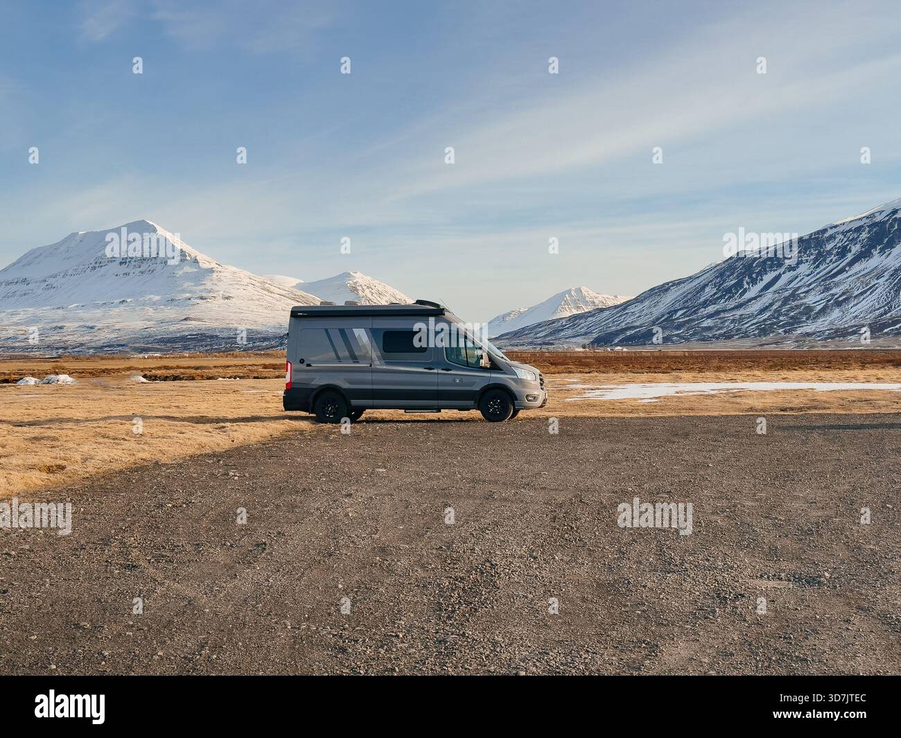 camper van in the Icelandic countryside Stock Photo - Alamy