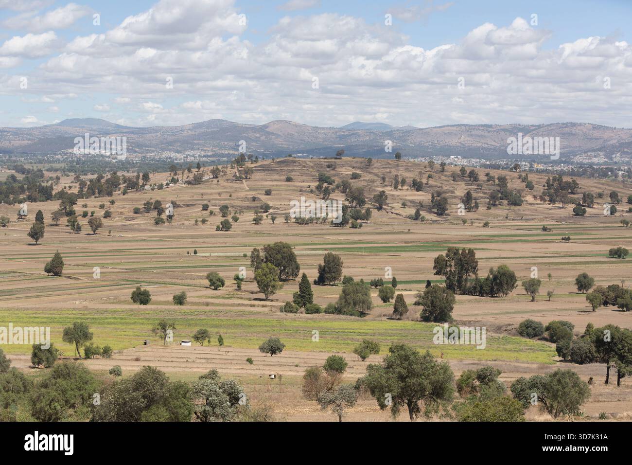 Mexico, Puebla, View over the surrounding countryside from Cacaxtla ...