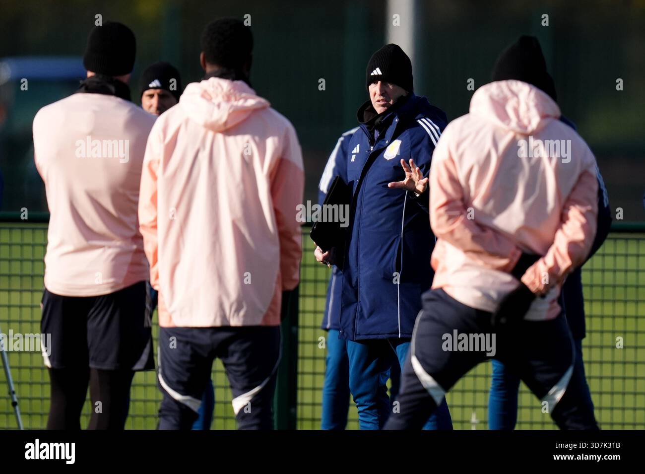 Aston Villa manager Unai Emery speaks to his players during a training ...