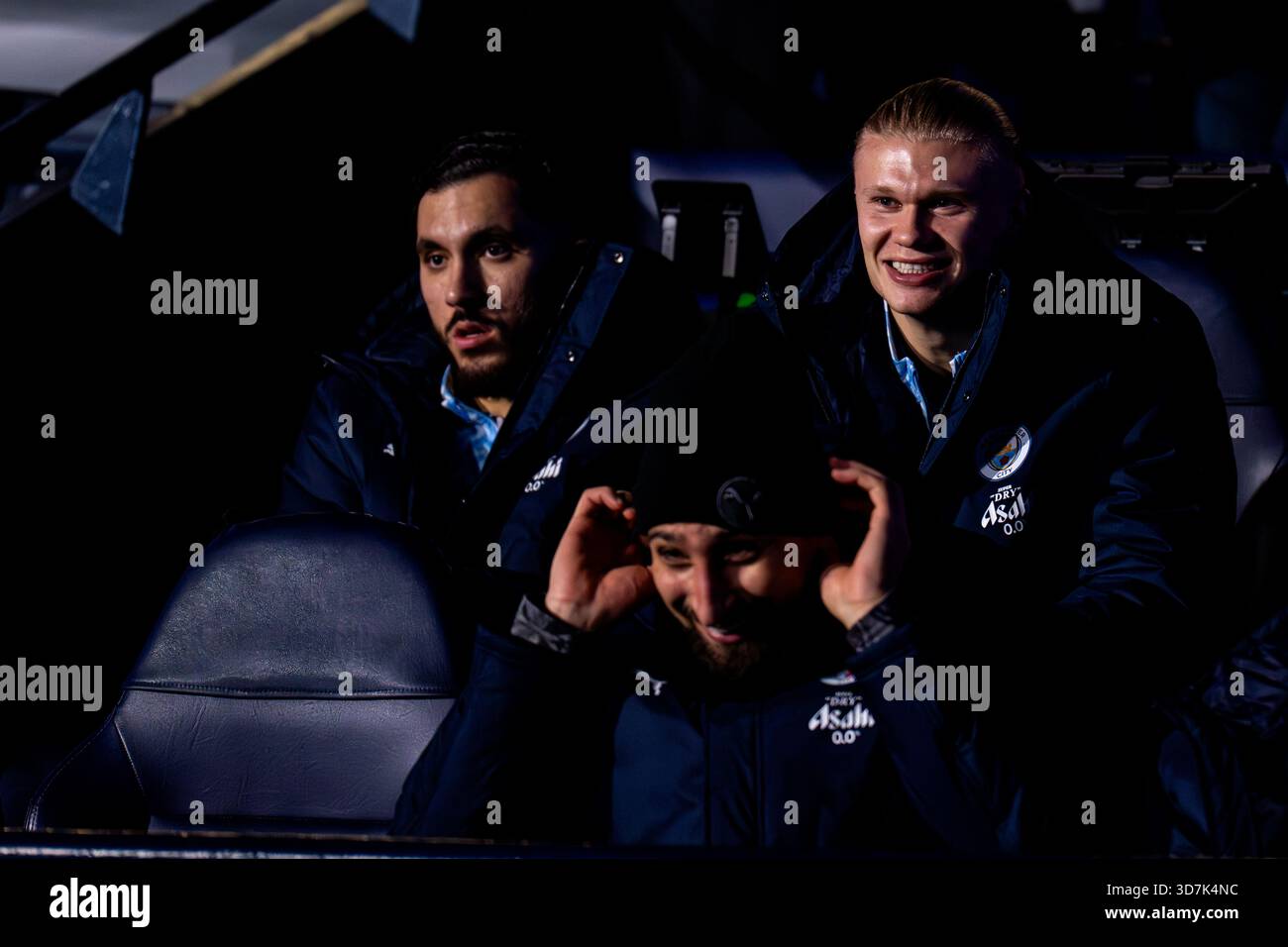 MANCHESTER, ENGLAND - NOVEMBER 25: Erling Haaland of Manchester City ...