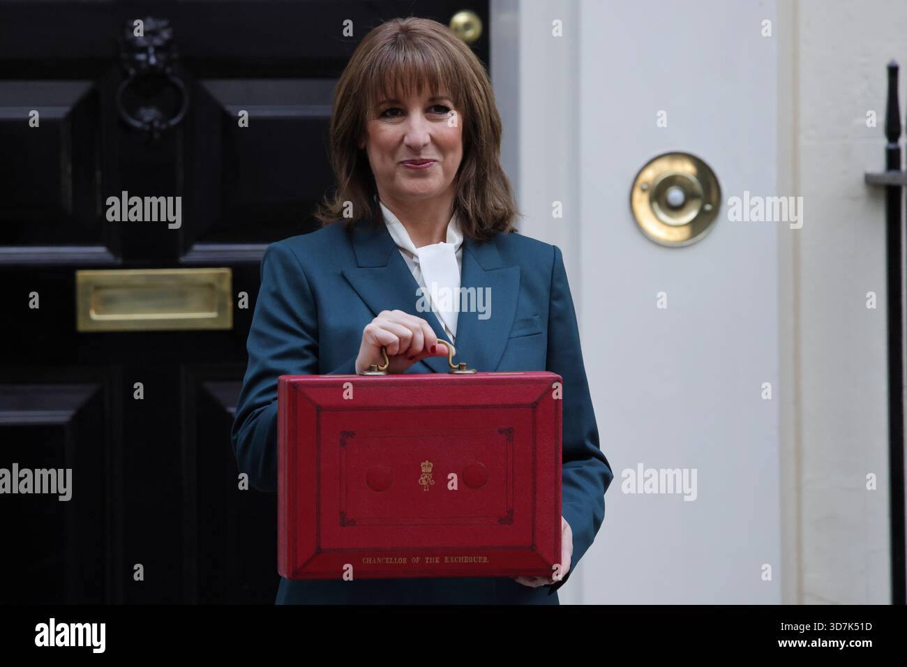 London, United Kingdom. 26th Nov, 2025. British Chancellor of the ...