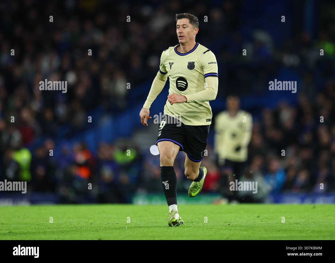 Robert Lewandowski of Barcelona during Chelsea and Barcelona football ...