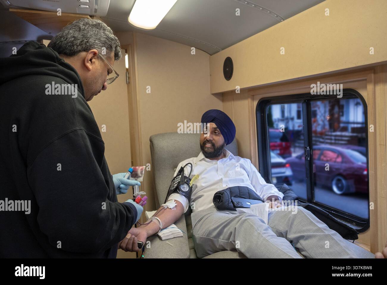 An American Sikh altruist takes a break from the 2025 Samagram to ...