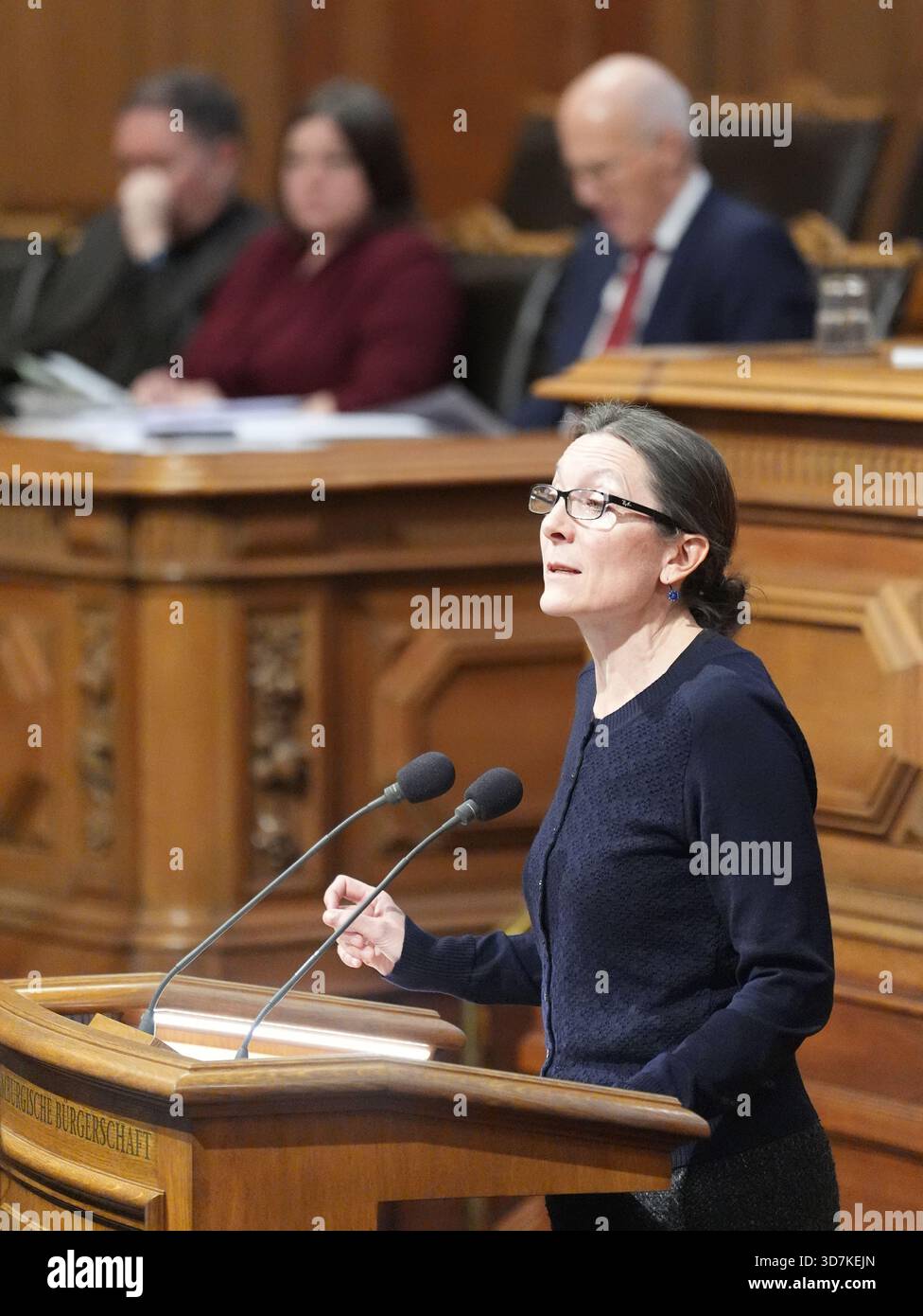 26 November 2025, Hamburg: Ksenija Bekeris (SPD), Senator for Schools ...