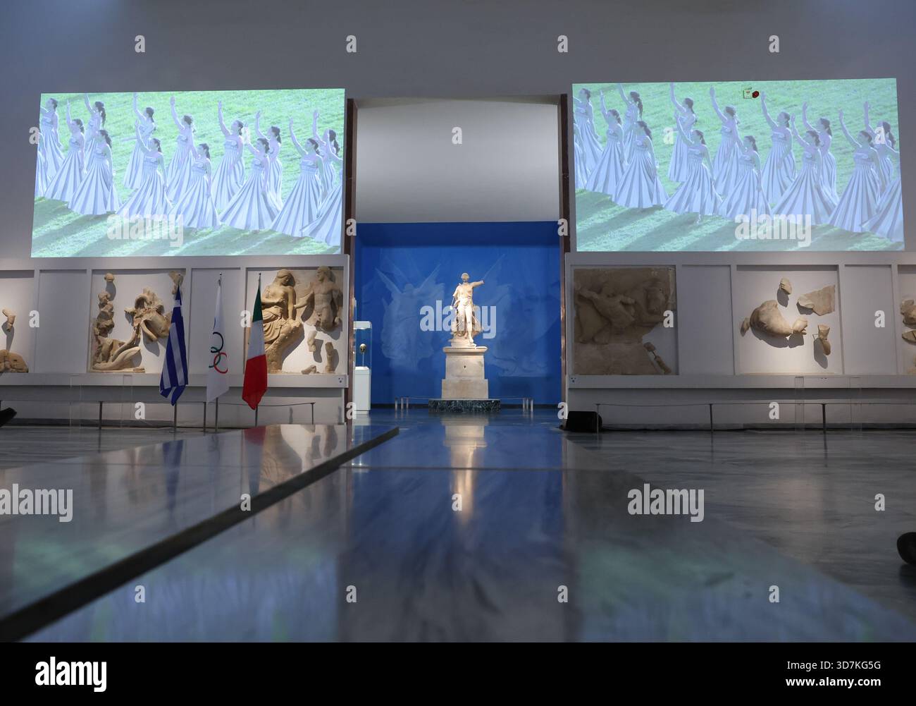 (251126) -- ANCIENT OLYMPIA, Nov. 26, 2025 (Xinhua) -- Photo taken on ...