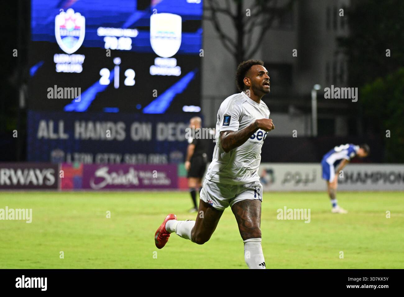 Bishan Stadium, Singapore, 26th Nov 2025 — ANDERSON LOPES (LCS #18 ...
